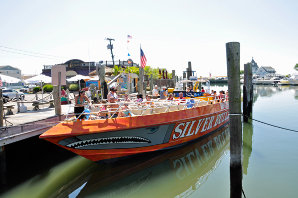 The Silver Bullet Jet Boat in Wildwood, NJ and crazy maneuvers